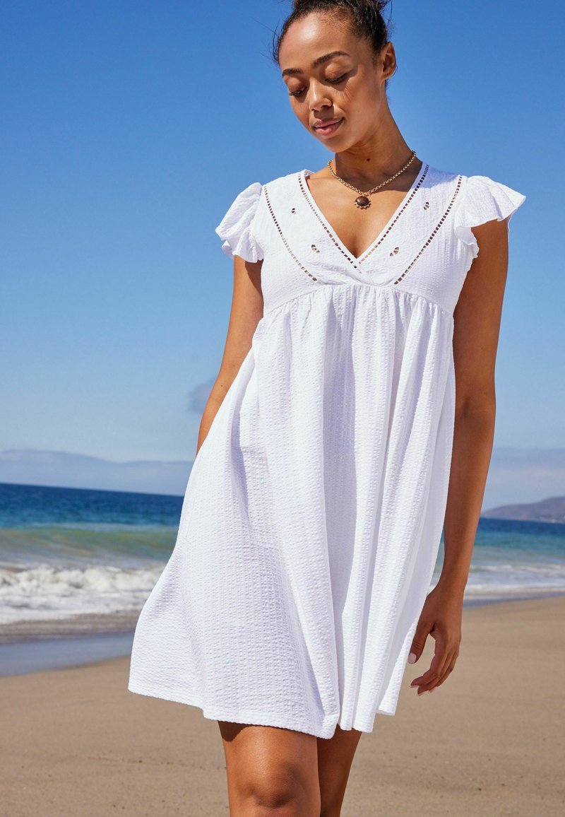 Next V-NECK CUTWORK SHORT DRESS - Robe de jour - white/blanc - ZALANDO.FR