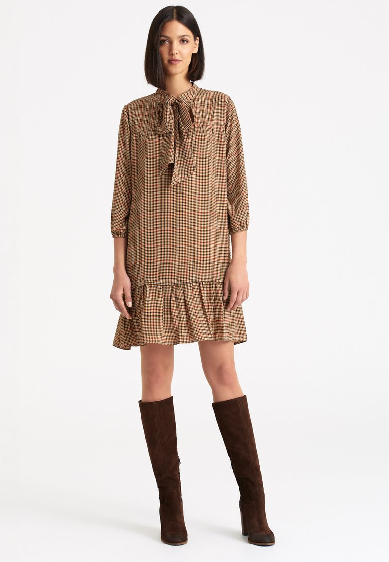 Greenpoint Jurk - checked/lichtbruin - Zalando.nl