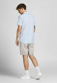 Jack & Jones FRED - Shorts - drizzle/blau - Zalando.ch