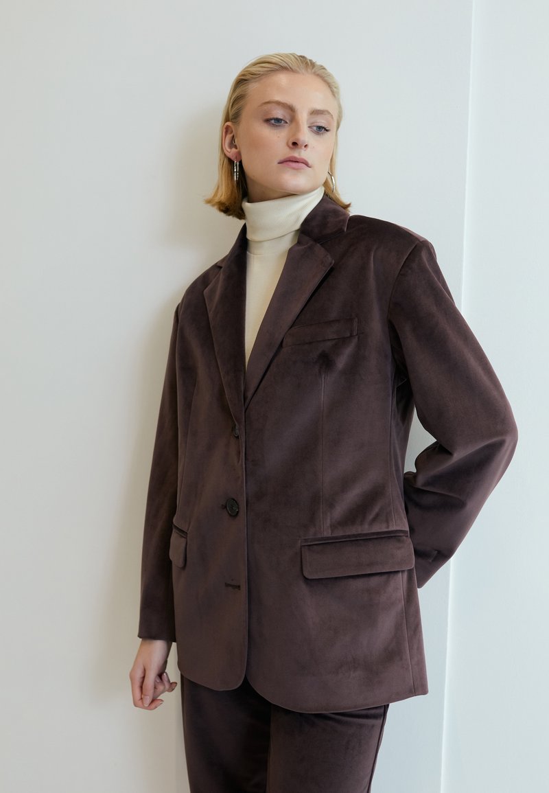 Levi's® DRAMA CLUB - Bleiseri - chocolate plum/ruskea - Zalando.fi