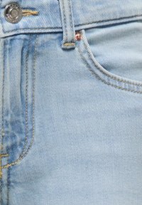 ONLY GIRLS MIT WEITEM KOGCALIFORNIA MITTLERE TAILLE FLARED - Straight ...