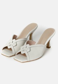 KUNOKA CELIA DAISY - High Heel Sandalette - white/weiß - Zalando.de