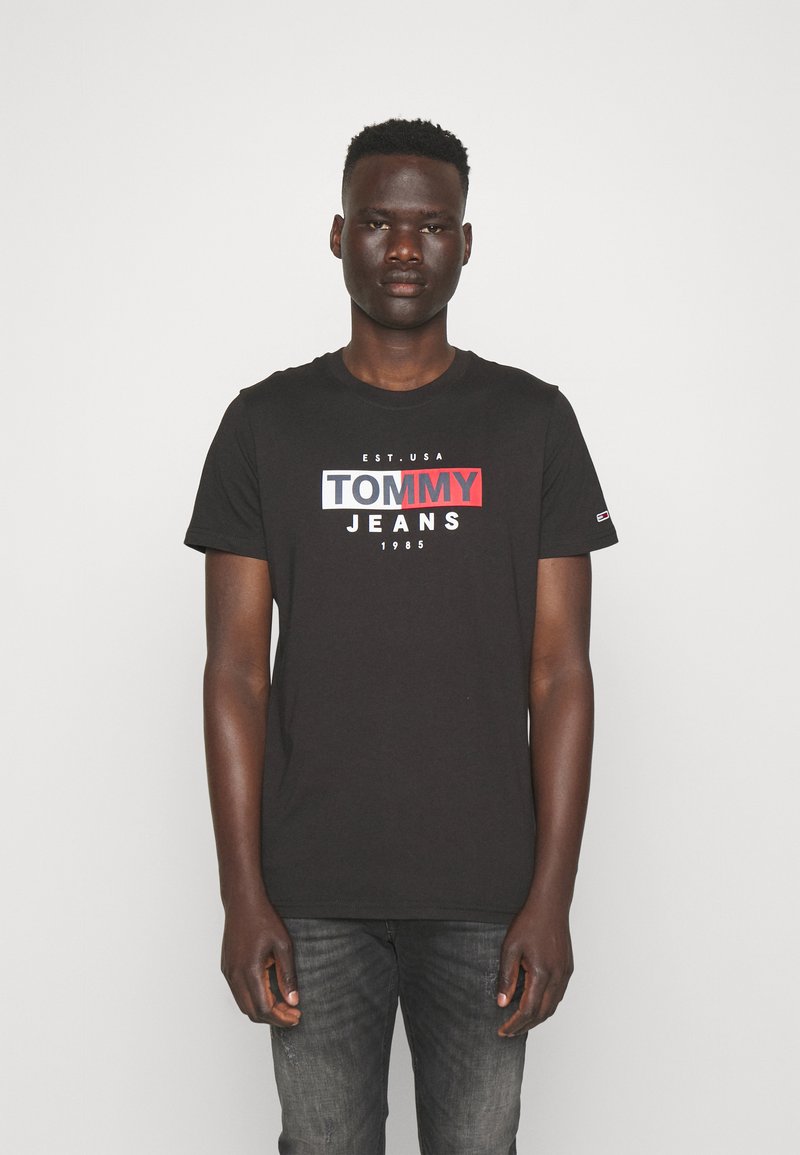Tommy Jeans ENTRY FLAG TEE - Print T-shirt - black - Zalando.co.uk