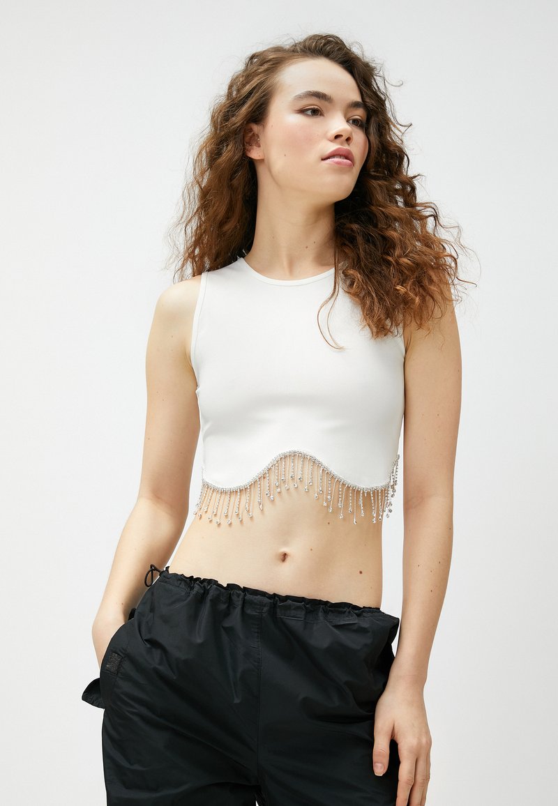 Koton CROP TANK DROP GLITZ STONE DETAIL CREW NECK - Top - ecru/weiß ...