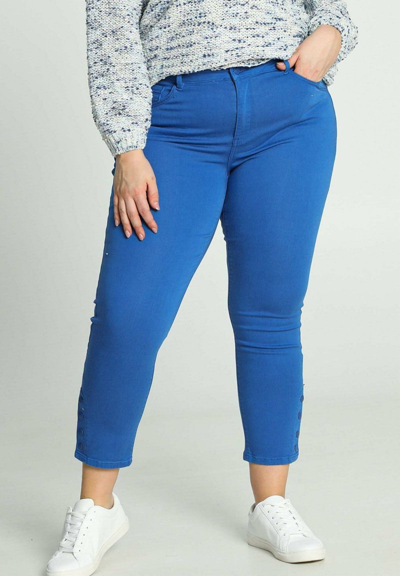 Paprika 7/8 LOUISE AVEC 5 POCHES ET DÉTAIL BOUTON PR - Jeans Slim Fit ...