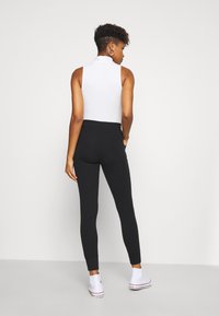 Hollister Co. LOGO FLEGGING - Jogginghose - black/schwarz - Zalando.ch