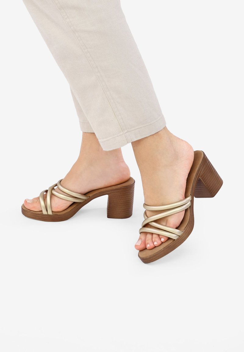 Bosanova CON EFECTO MADERA - Ciabattine con tacco - oro/dorato - Zalando.it
