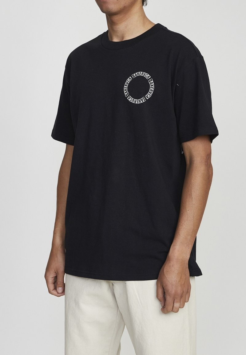 RVCA BAKER - T-Shirt print - black/schwarz - Zalando.de