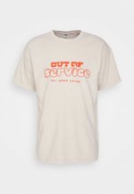 BDG Urban Outfitters OUT OF SERVICE TEE - T-Shirt print - off white ...