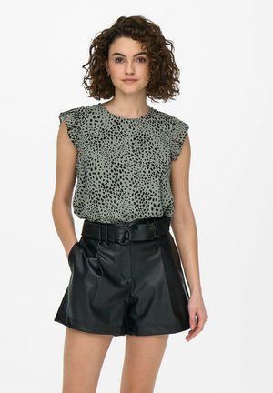 Saint Tropez BLANCASZ ADELE SS CHEETAH PRINT - Bluse - sagebrush green ...
