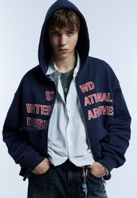 PULL&BEAR STWD - Zip-up sweatshirt - blue - Zalando