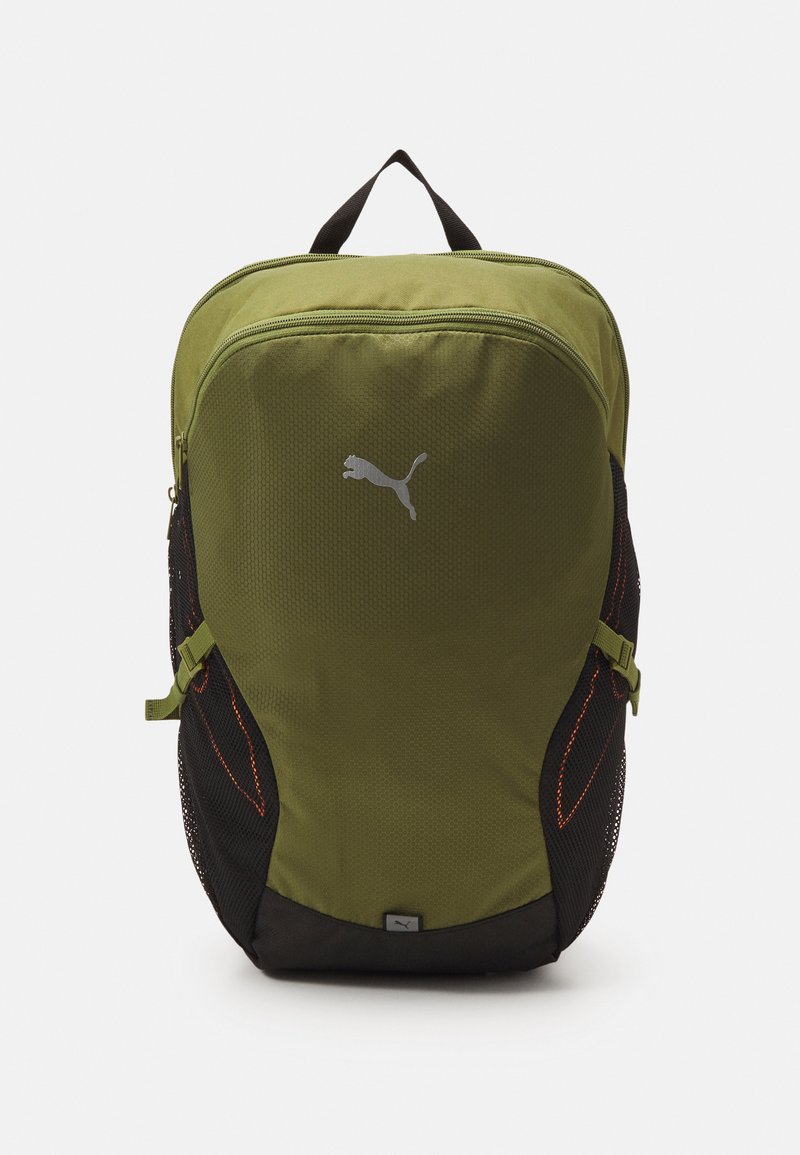 Puma PLUS PRO BACKPACK UNISEX - Ryggsekk - olive green/rickie orange ...