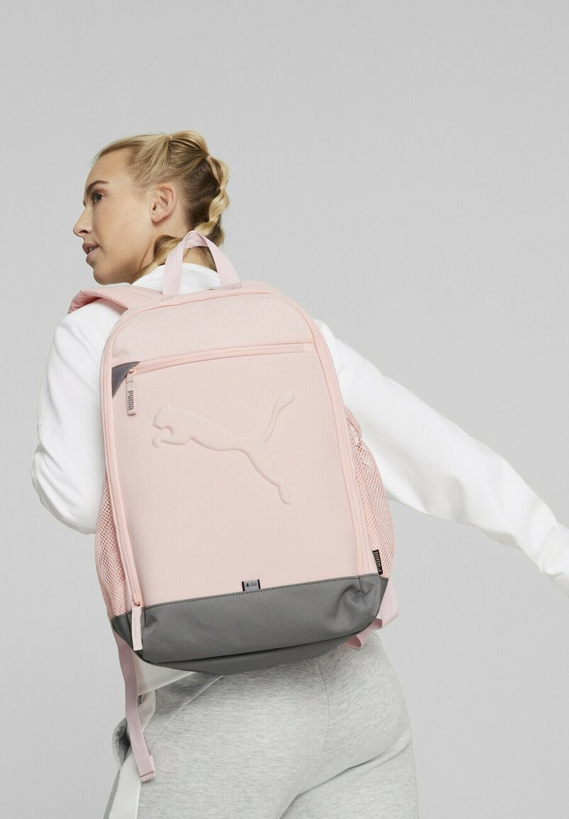 Puma BUZZ - Reppu - rose dust/pinkki - Zalando.fi