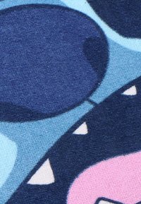 Disney STITCH - Badetuch - light blue/hellblau-meliert - Zalando.ch