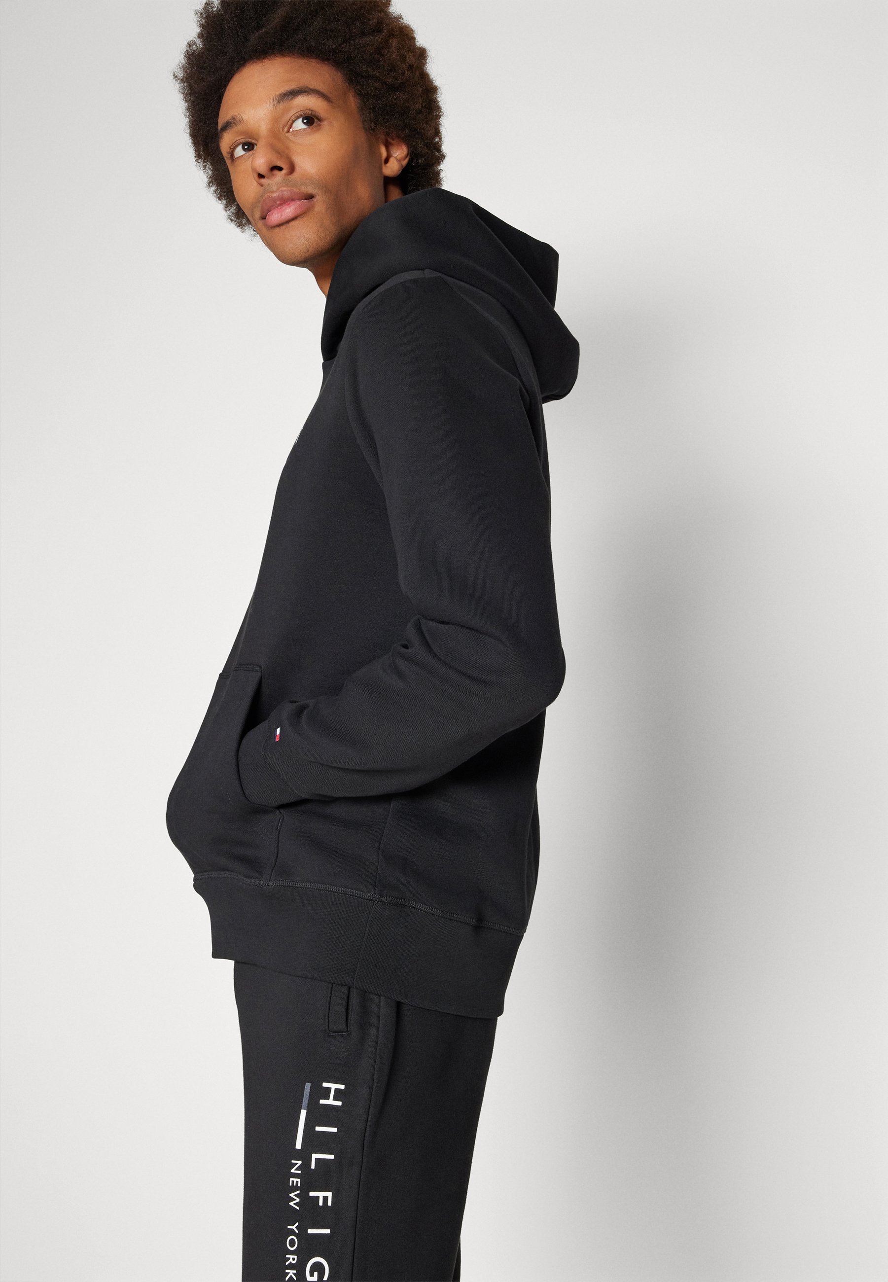 Tommy sport tracksuit store