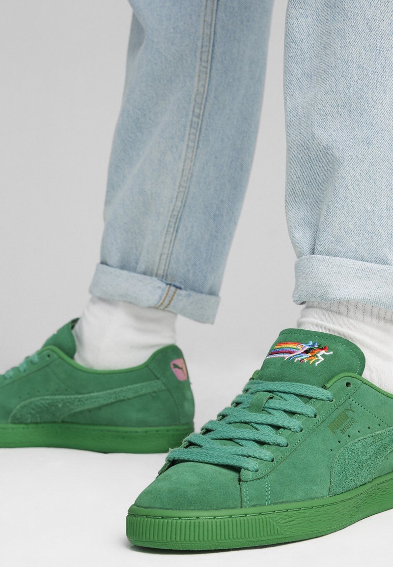 Puma LOVE MARATHON SNEAKERS UNISEX - Pantofi casual cu șiret - green ...