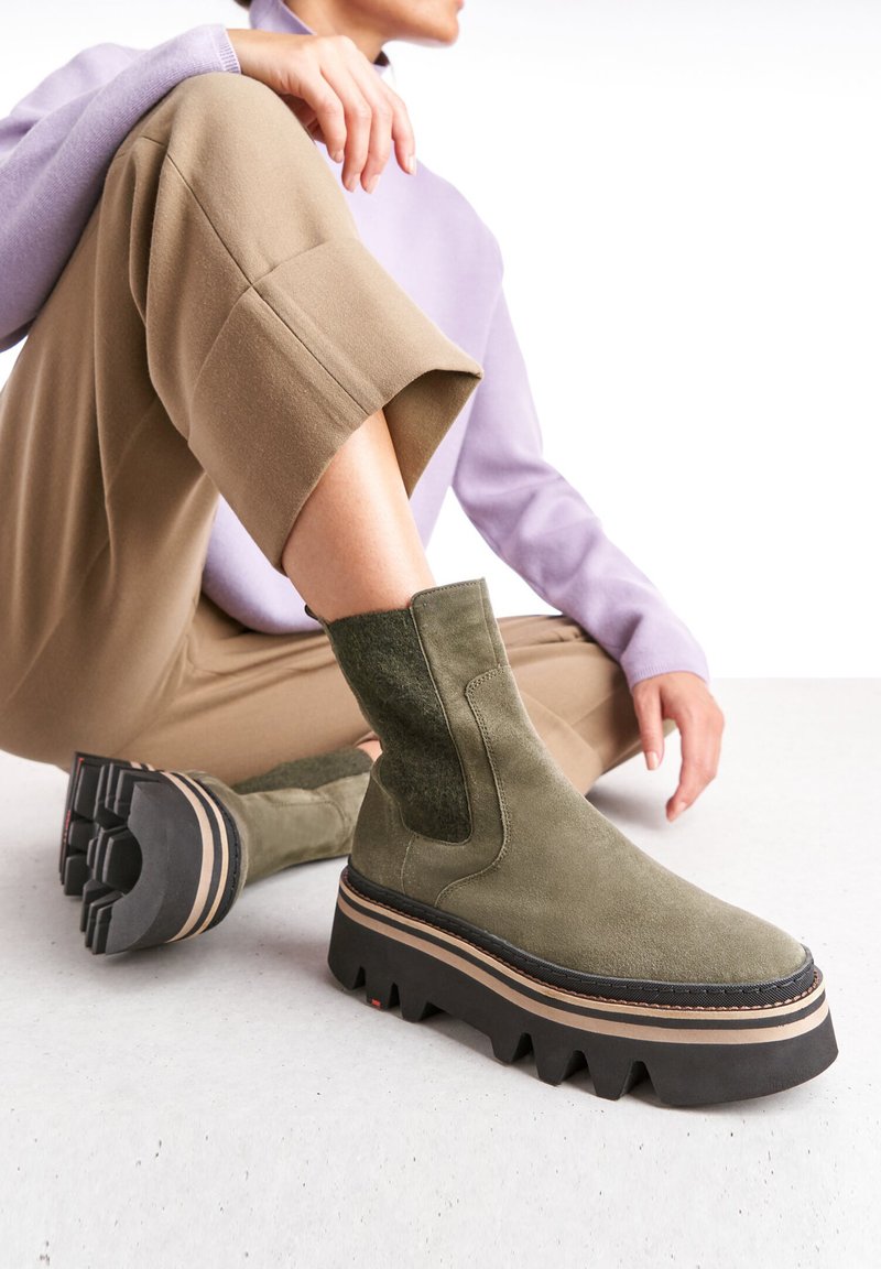 Lloyd MIT ROBUSTER SOHLE - Plateaustiefelette - schwarz - Zalando.at