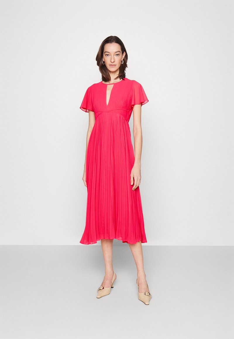 MICHAEL Michael Kors PLEATED MIDI - Denné šaty - geranium/oranžová ...