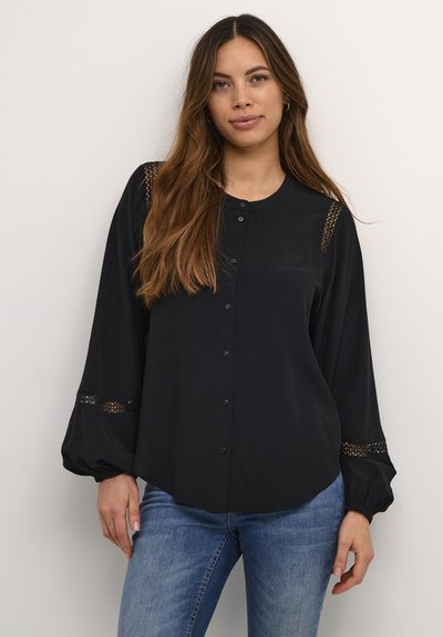 Naisten vaatteet, kengät & asusteet netistä | Zalando