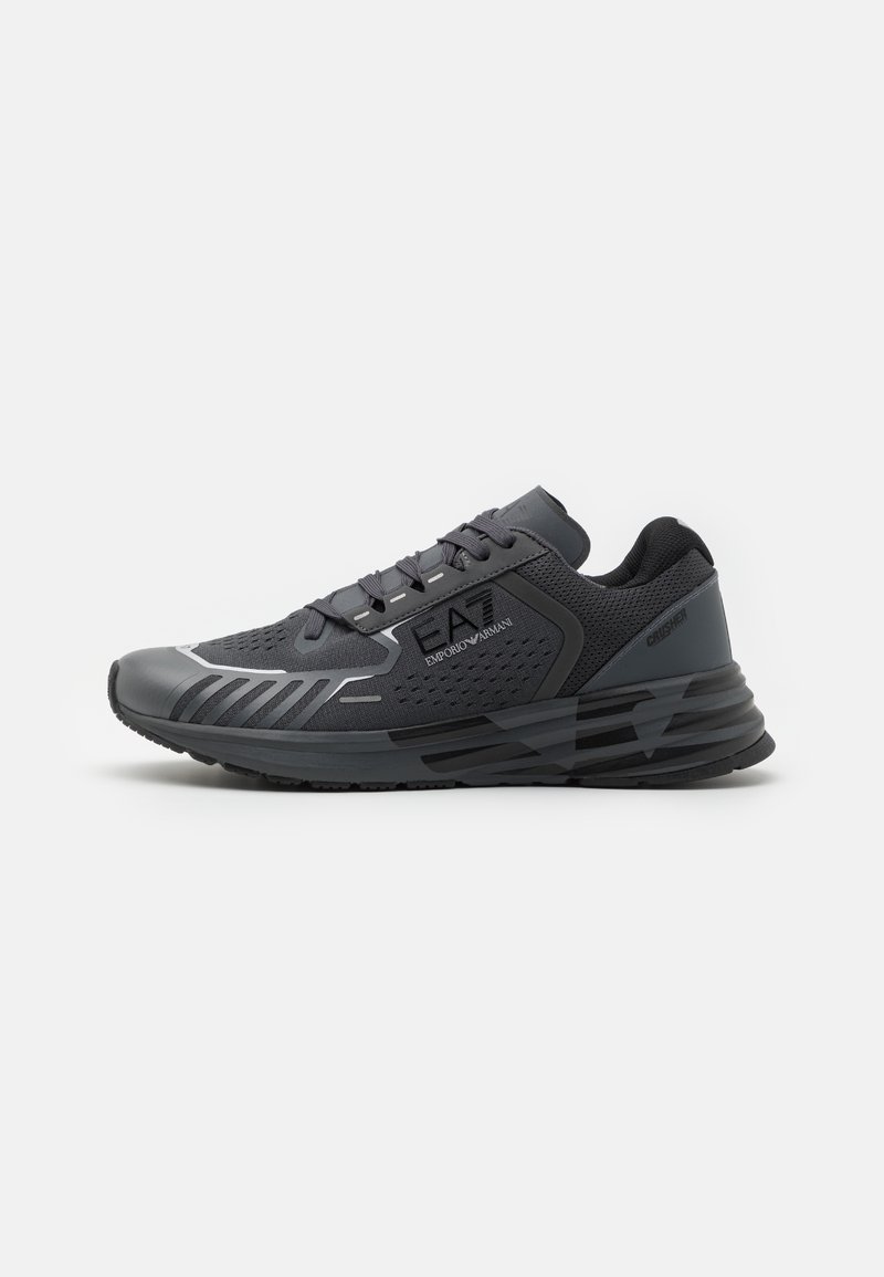 EA7 Emporio Armani CRUSHER DISTANCE UNISEX - Tenisky - full iron gate ...