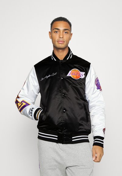 New Era NBA LOS ANGELES LAKERS SCRIPT BOMBER - Bomber bunda - black/purple/černá - Zalando.cz