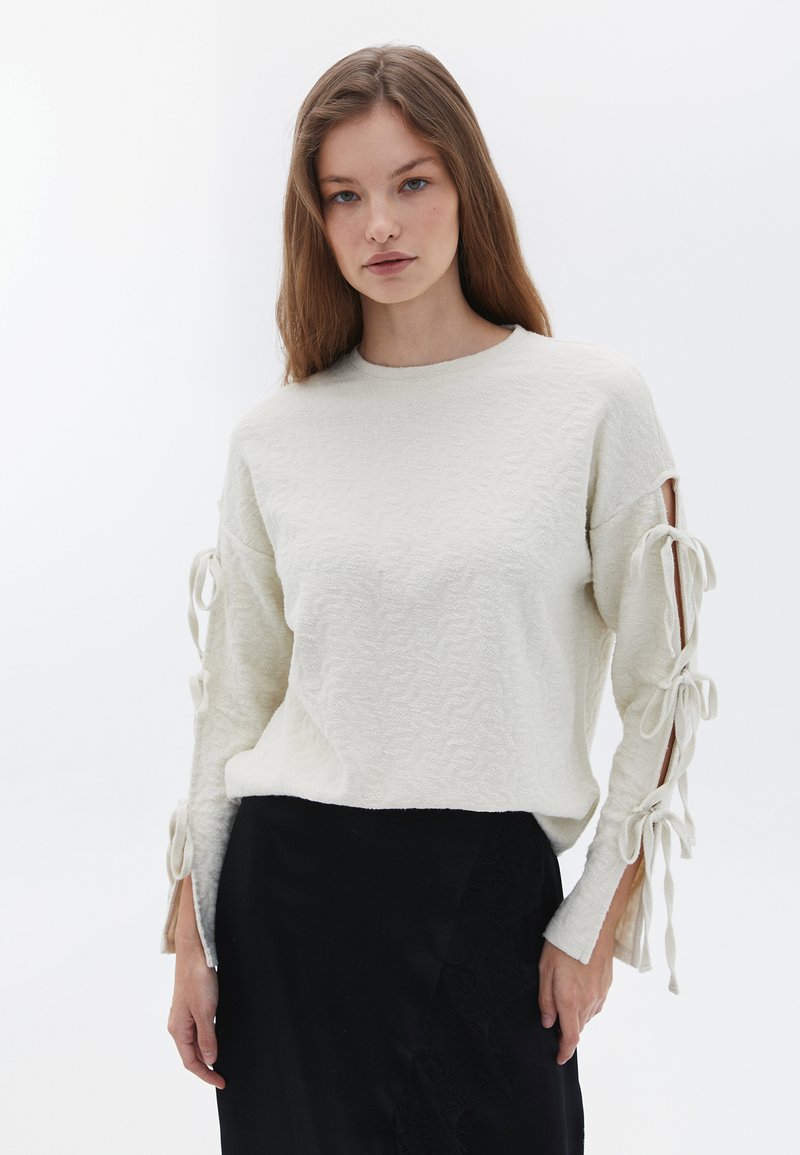 OXXO MIT ARMELDETAIL - Sweatshirt - silver birch/off-white - Zalando