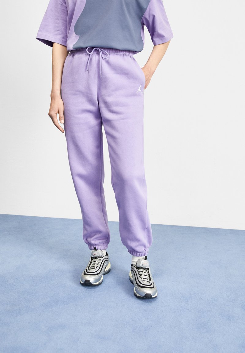 Jordan PANT - Tracksuit bottoms - purple - Zalando.ie