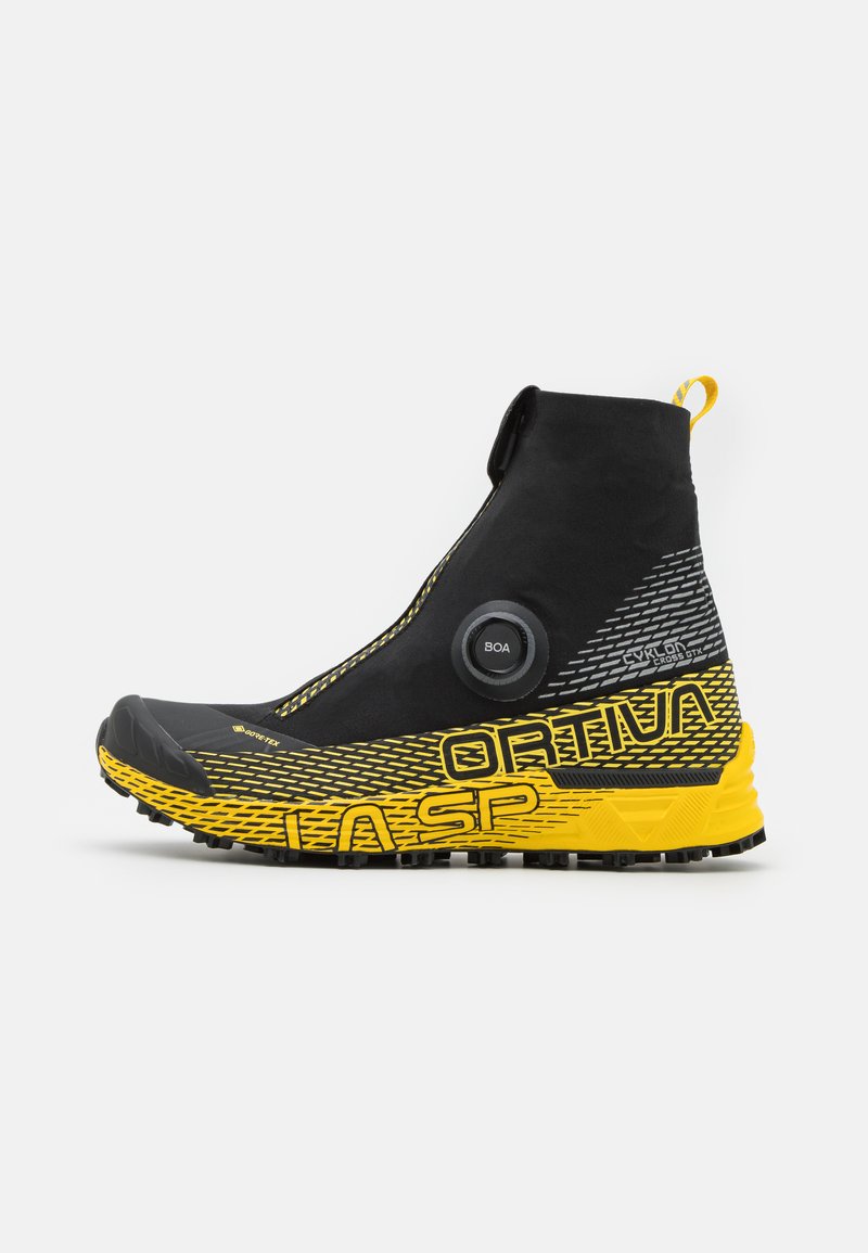 La Sportiva CYKLON CROSS GORE TEX - Trail running shoes - black/yellow ...