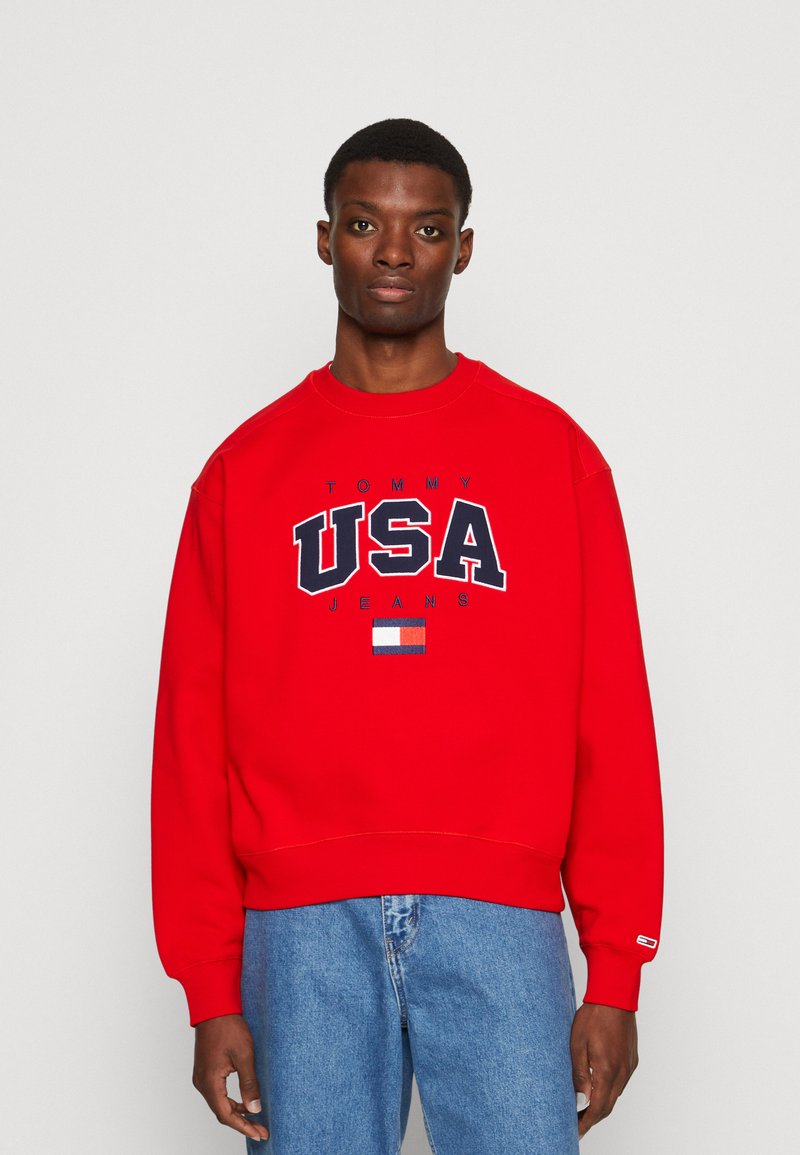 Tommy Jeans BOXY MODERN SPORT USA CREW - Felpa - deep crimson/rosso ...