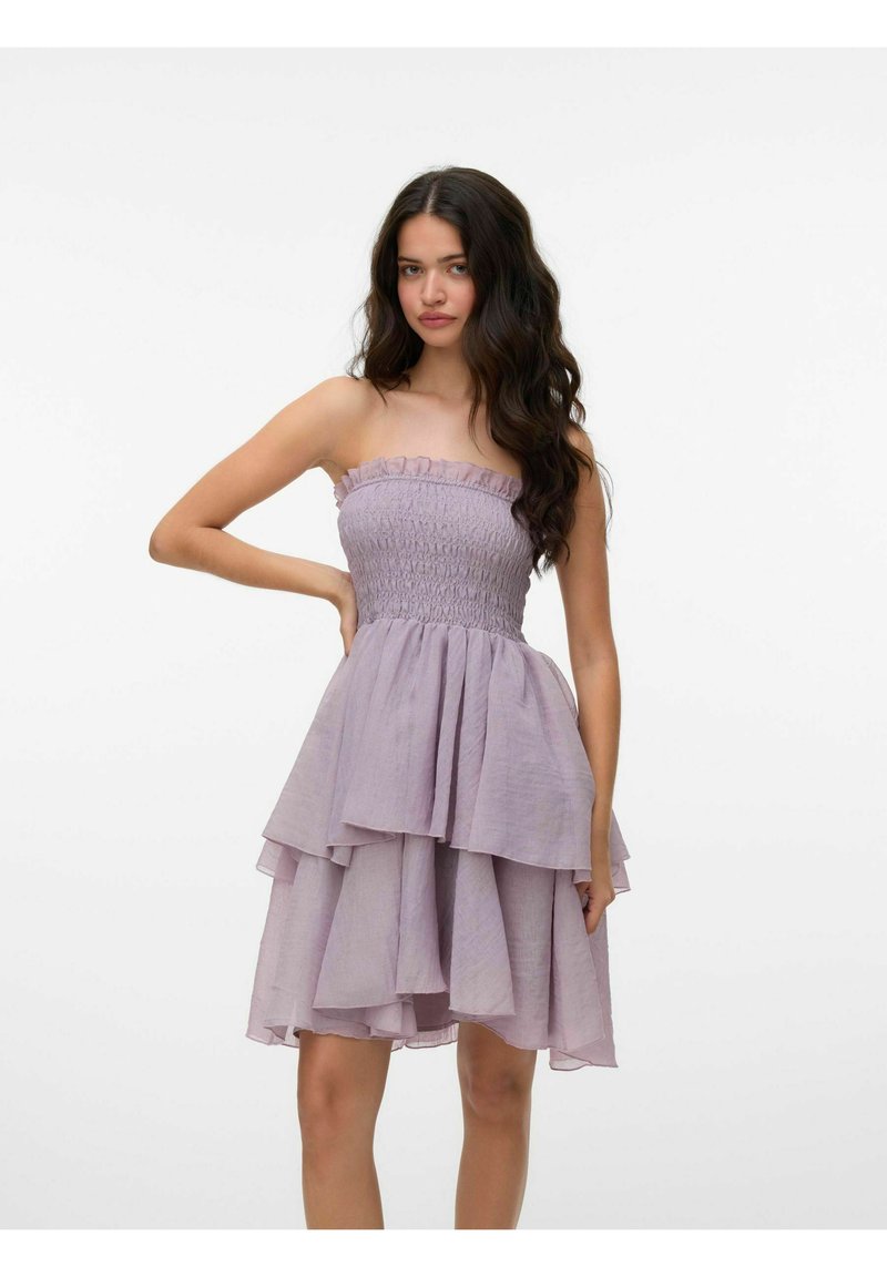 Vero Moda - Sukienka koktajlowa/liliowy - Zalando.pl