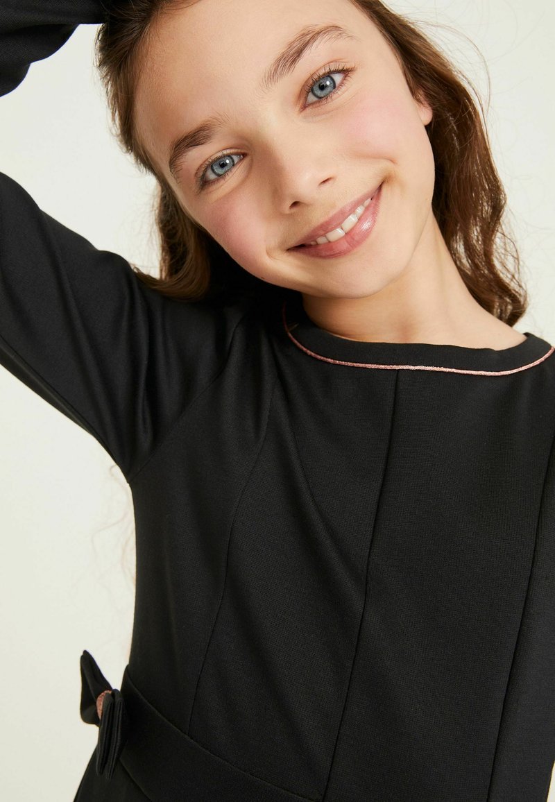 Baker by Ted Baker BAKER BY TED BAKER BOW PONTE DRESS - Freizeitkleid - black/schwarz - Zalando.at