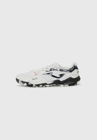 Joma FS REACTIVE - Astro turf trainers - white - Zalando