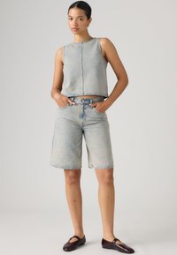 Levi's® MIDDY JORT - Farmer rövidnadrágok - mine time psk/világoskék ...