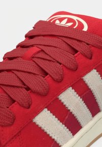 adidas Originals CAMPUS 00S TWIST - Skate shoes - better scarlet/off ...