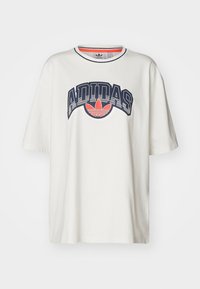 adidas Originals BIG ADI LOGO GRAPHIC TEE - Print T-shirt - cloud white ...