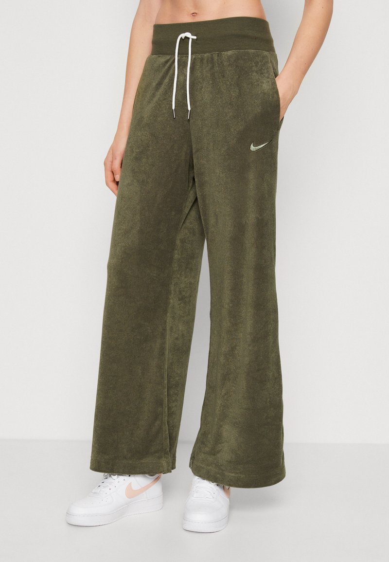 Nike Sportswear Leg Pant Jogginghose Cargo Khaki Oil Green Khaki