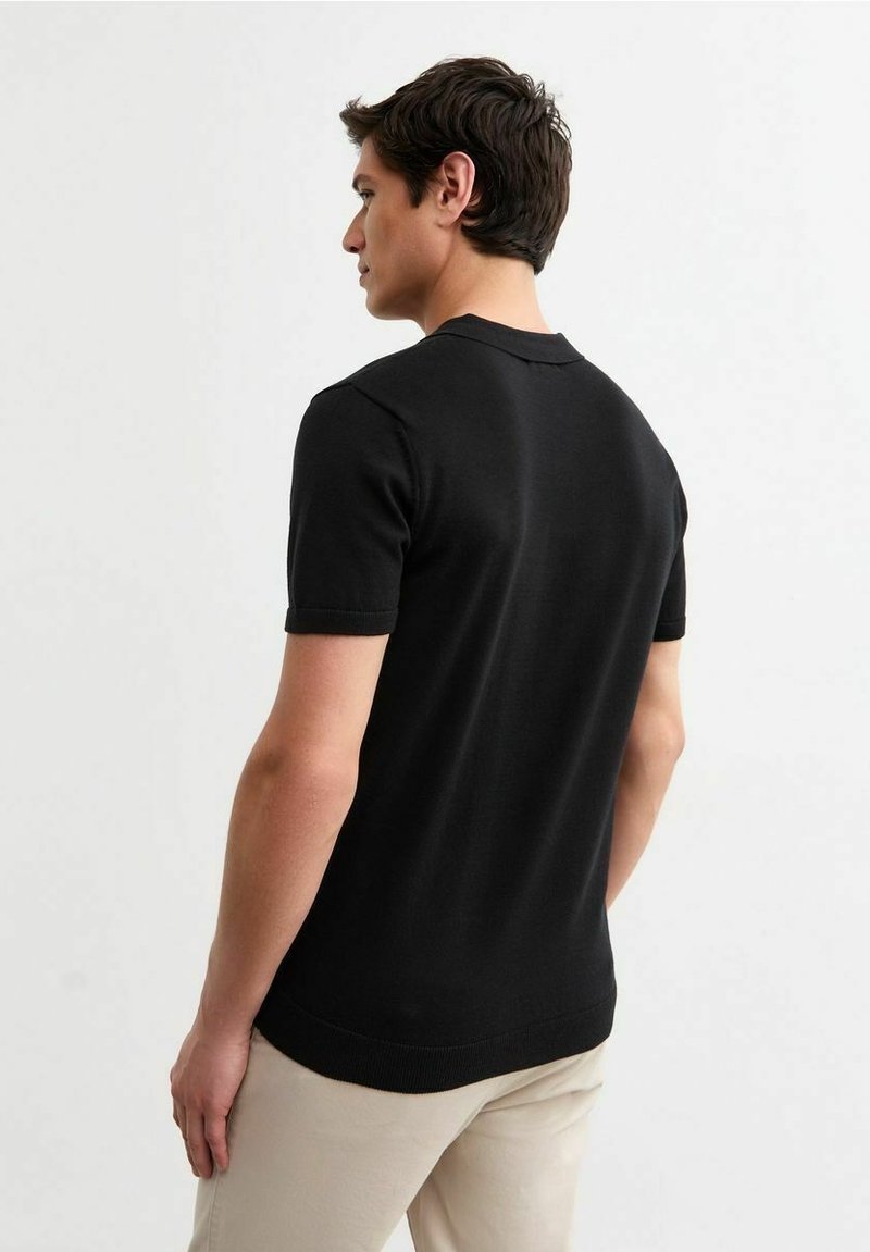 New Look REGULAR - Poloshirt - black/zwart - Zalando.nl