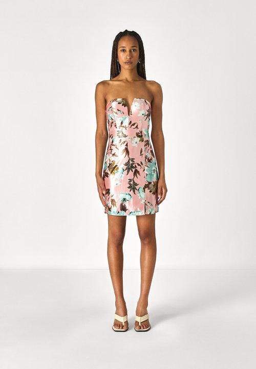 WAL G. en ligne | Nouvelle collection sur Zalando