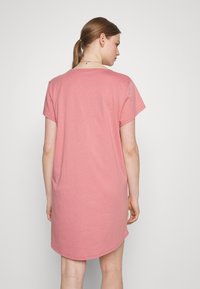 Triumph NIGHTDRESSES - Nachthemd - terracotta/lachs - Zalando.at