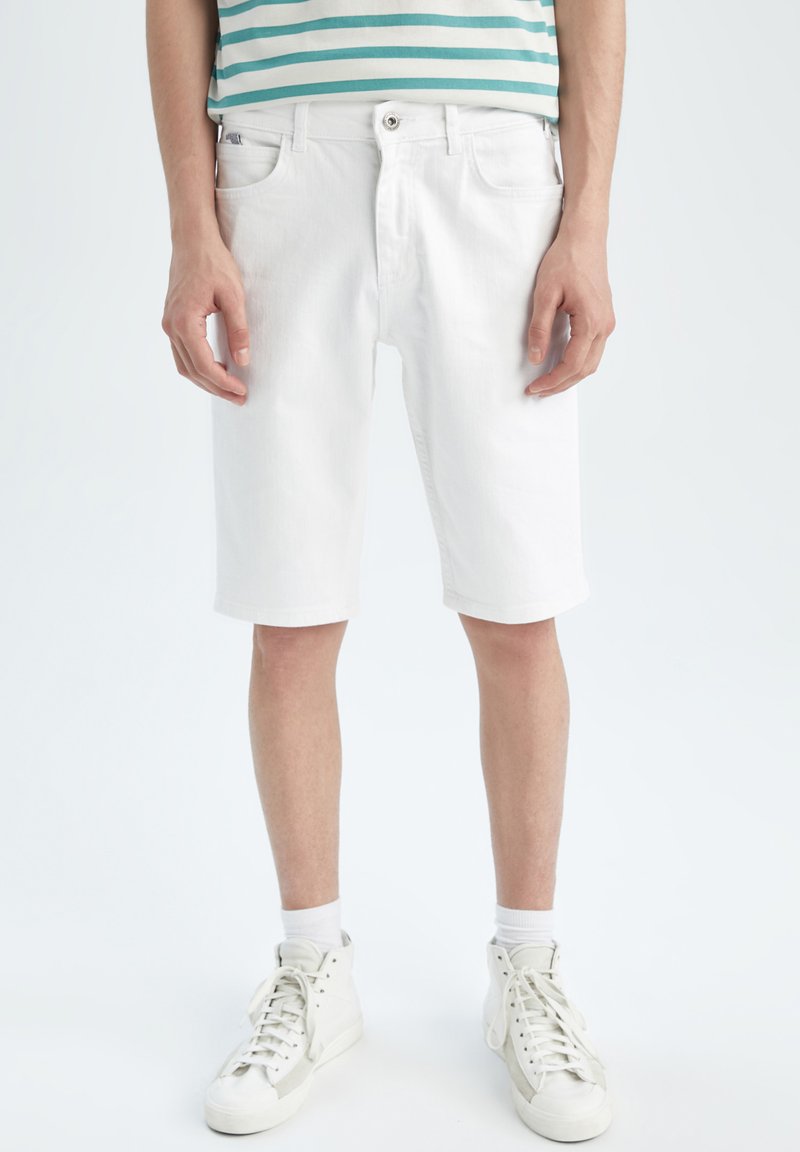 Defacto Jeans Shorts White Weiß Zalando De