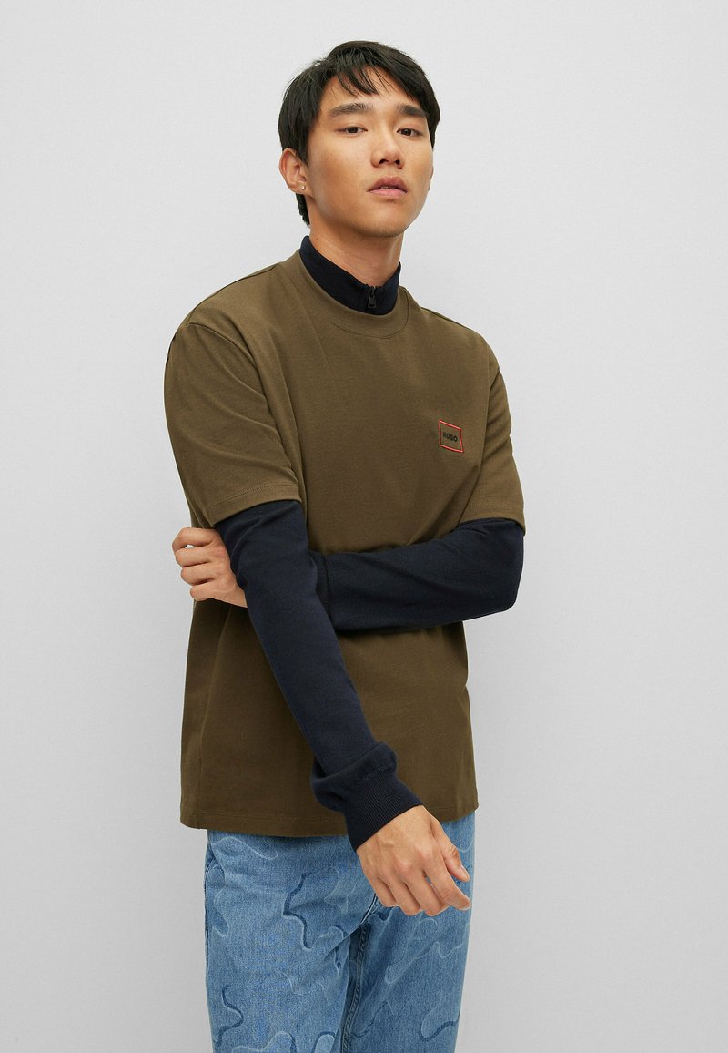 HUGO DOSMOS - T-Shirt basic - dark green three/khaki - Zalando.ch