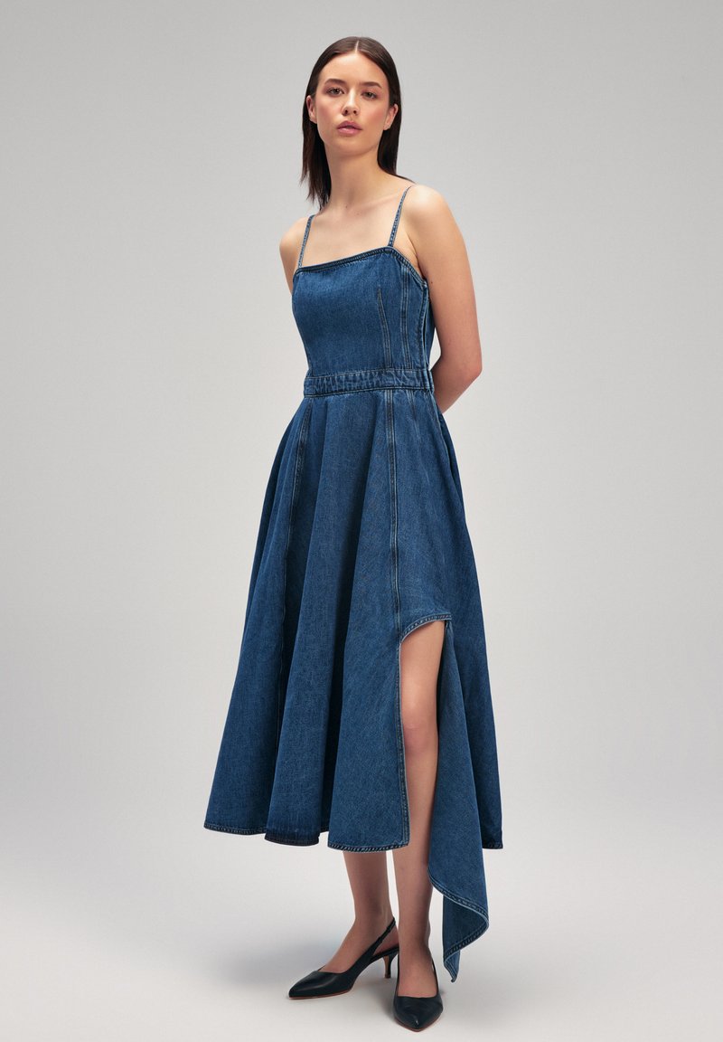 adL FLOUNCED - Denim dress - navy blue/dark blue - Zalando