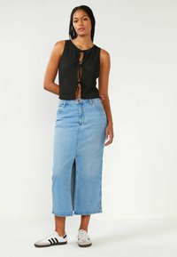 Next TEXTURED TIE UP - Weste - black/schwarz - Zalando.at