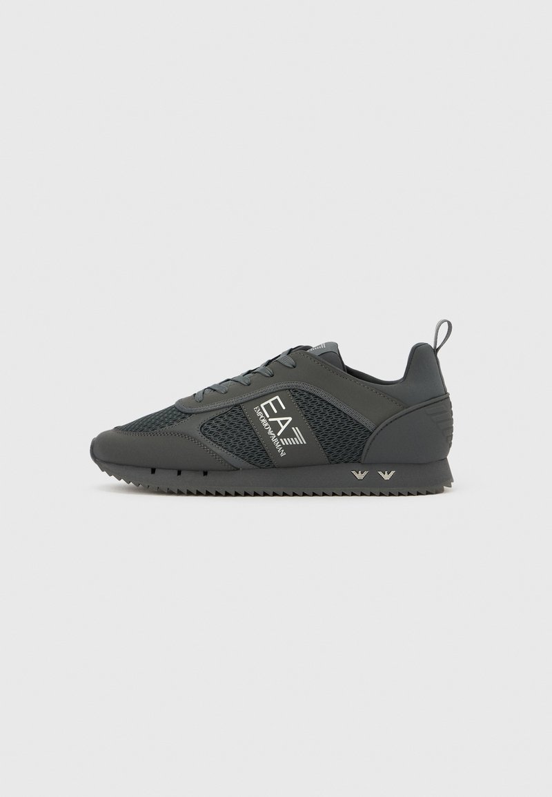 EA7 Emporio Armani UNISEX - Sneakers - triple iron gate/silver-coloured ...