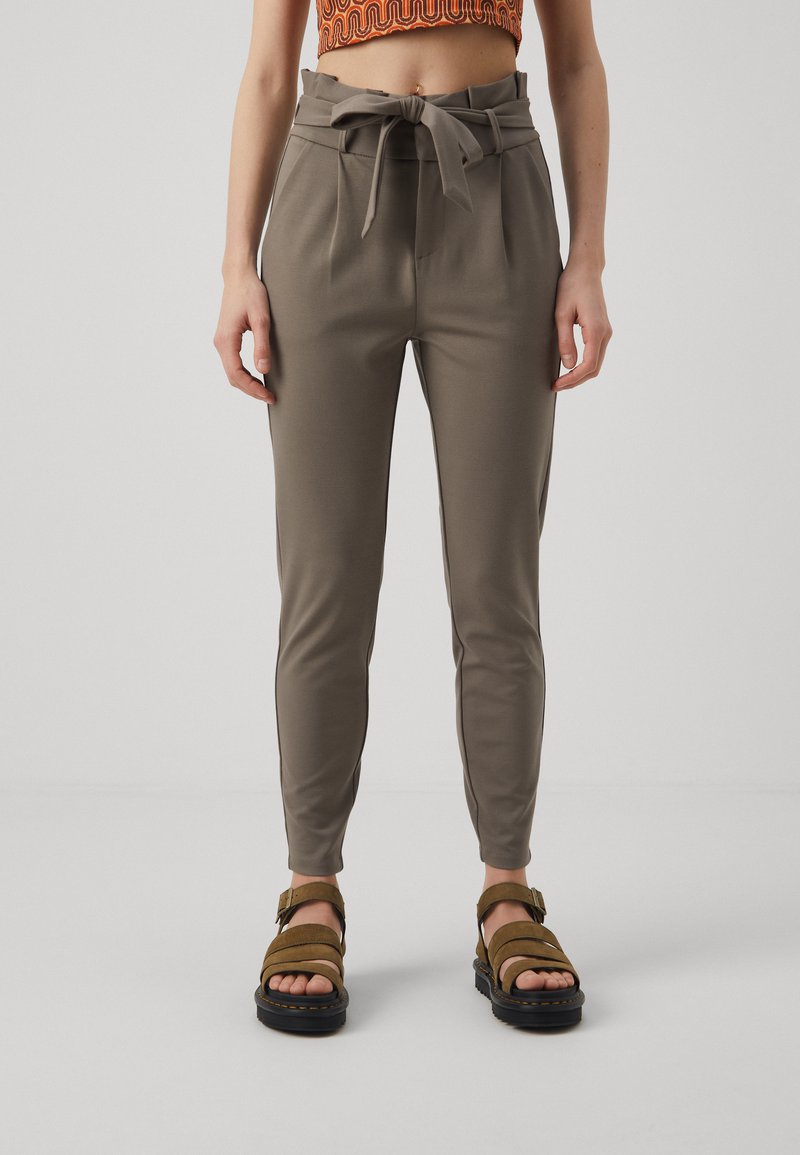 Vero Moda VMEVA PAPERBAG - Bukse - bungee/brun - Zalando.no