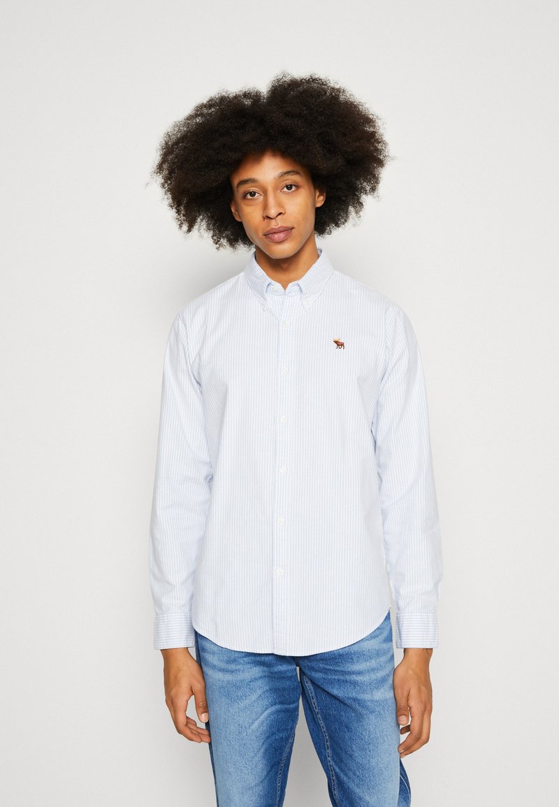 Abercrombie & Fitch ICON UPDATE - Hemd - white/hellblau - Zalando.ch