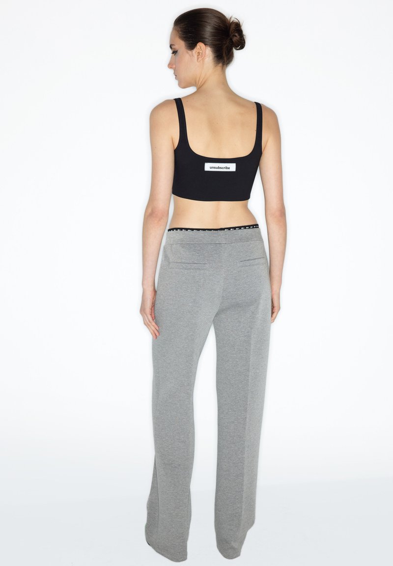 Twist ZIPPER DETAILED CROP - Blusa - black/negro - Zalando.es