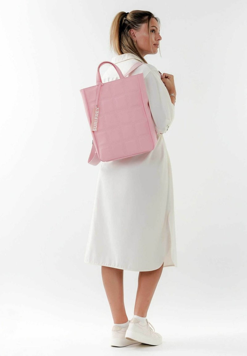SURI FREY BOBBY - Tagesrucksack - lightrose/rosa - Zalando.de
