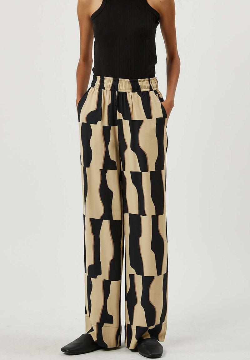 Minimum SATTI - Pantalones - safari/beige - Zalando.es