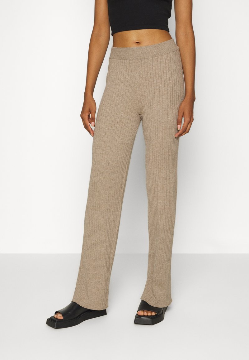 Object OBJNOELLE PANTS - Pantaloni - fossil/bej - Zalando.ro